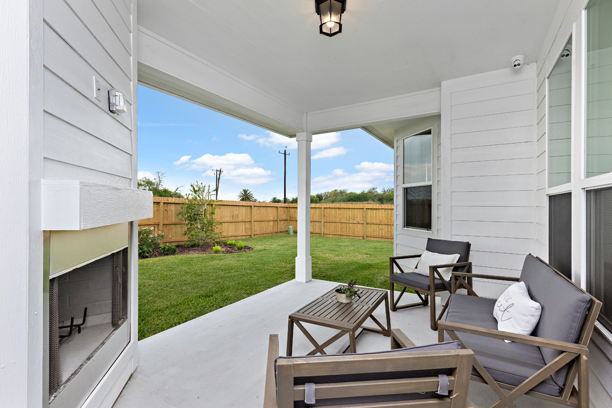 Ways to Explore Your New Neighborhood - Hogan Homes